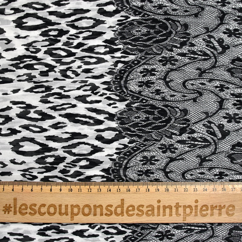 Mousseline imprimée crinkle animal et ornement noir et blanc – Les ...