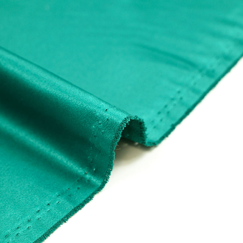 Crêpe de polyester satiné vert émeraude – Les Coupons de Saint-Pierre